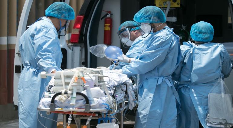 Confirman el primer caso en México de COVID-19 e Influenza