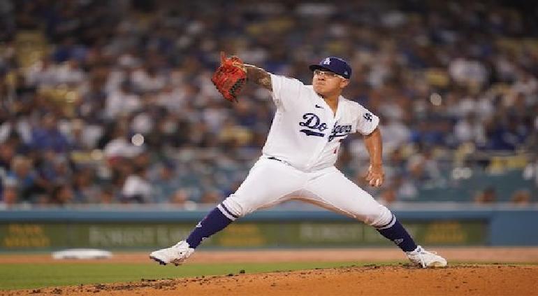Qué sigue para el lanzador mexicano Julio Urías