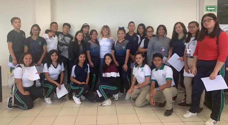 Imparten platicas a estudiantes del Conalep sobre convivencia escolar