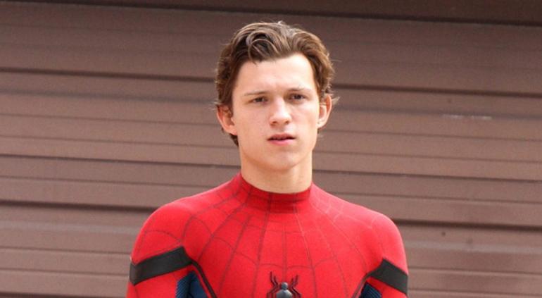 Borracho y llorando: Tom Holland suplicó a Disney por Spider-Man