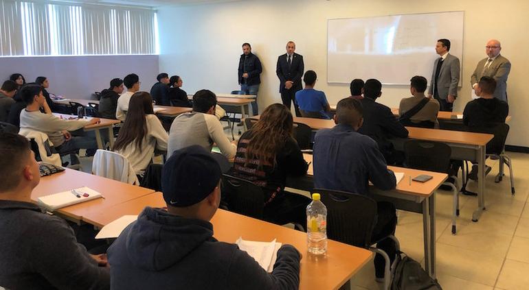En el marco del inicio de semestre, el rector de la UACJ dio la ...
