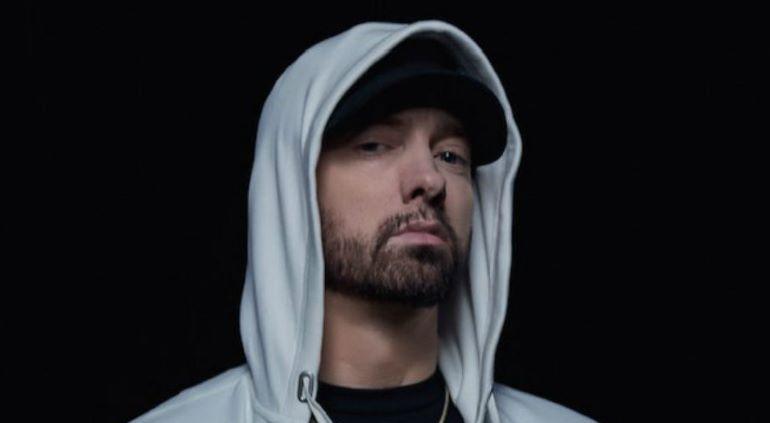 Eminem celebra 12 años sin consumir alcohol