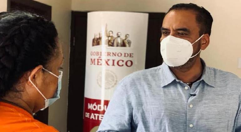 Versión: Renuncia Juan Carlos Loera; "sigo en mi trabajo", confirma