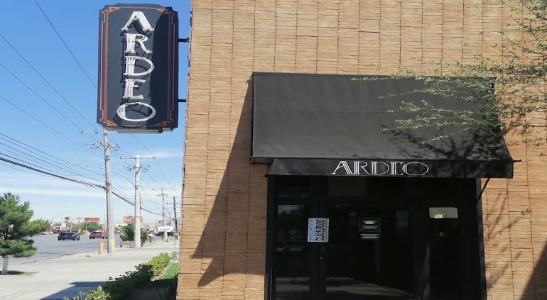 Clausuraron el Ardeo por exceso de aforo