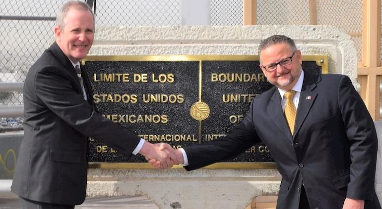 Eric Cohan y Mauricio Ibarra celebran apertura de viajes no esenciales