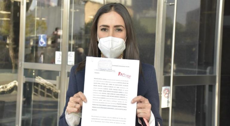 Presentó Hija De Rosario Robles Denuncia Vs Gertz Manero Y Fgr