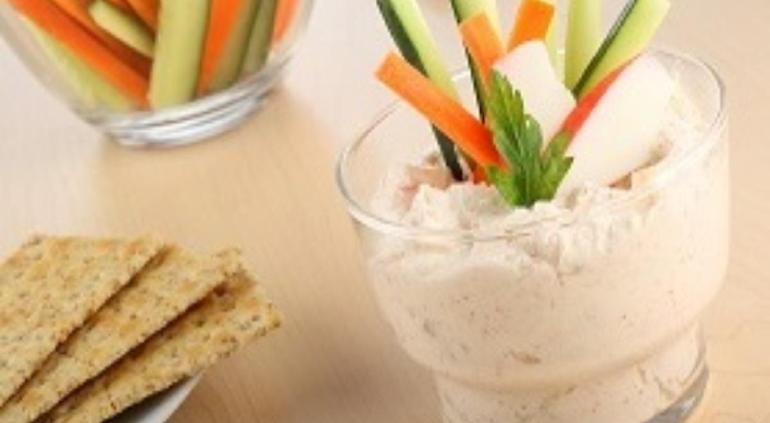 Preparar este dip de surimi para botanear