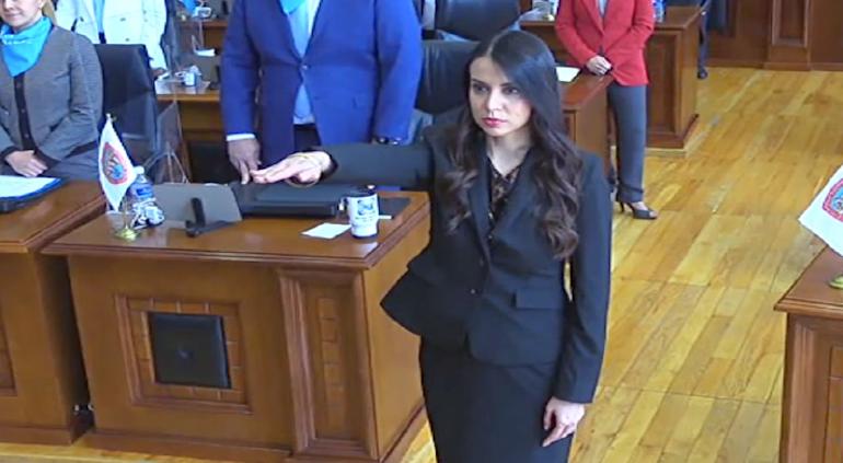 Eligen a Karla Reyes como nueva magistrada provisional en el TSJE