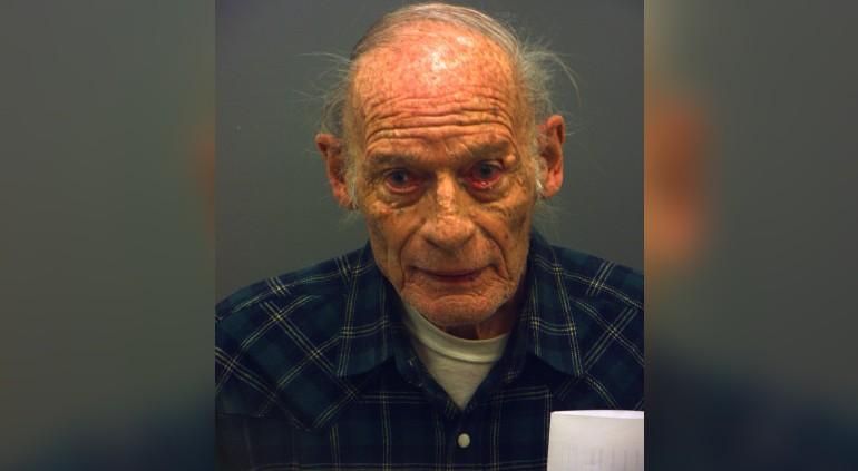 Un hombre de 79 años de edad fue detenido en El Paso como seguimiento a ...