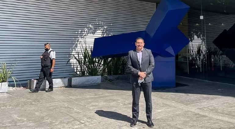Gestiona Cruz recursos con Banobras en CDMX