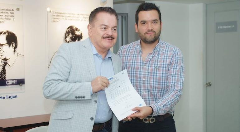 Mario Vázquez Robles, diputado coordinador del Grupo Parlamentario del ...