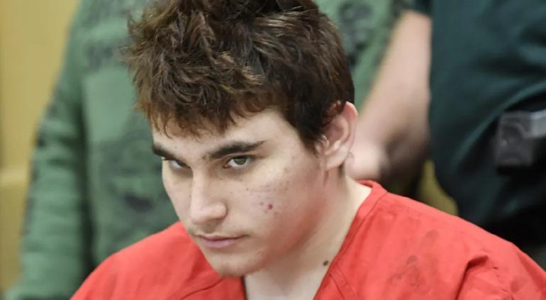 Sentencian a cadena perpetua a Nikolas Cruz