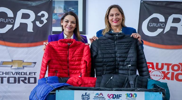 Dona Grupo CR3 100 chamarras a campaña "Abrigos que Abrazan"