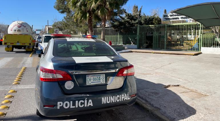 Cae Tanque Lleno De Gas Y Evacúan A 350 Alumnos En La Federal 1