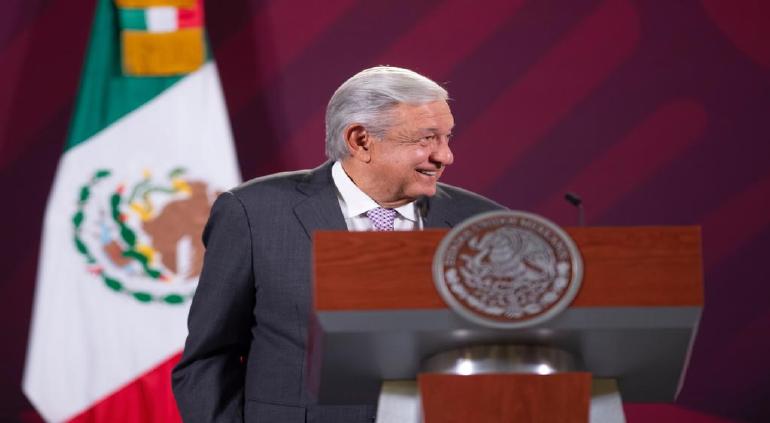 “Nada que ver con el tema”, AMLO tras carta de Carderón
