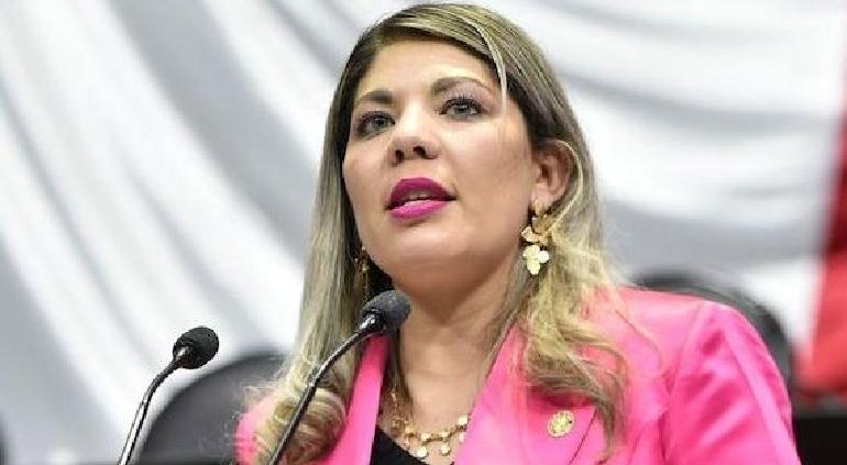 Pide Daniela Álvarez a CFE tarifa de verano para Juárez | Puente Libre Pide Daniela Álvarez a CFE tarifa de verano para Juárez | Puente Libre