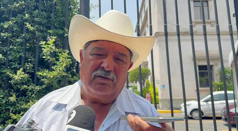 Reaparece “El Yako” en Sinaloa; asesora a productores de maíz y trigo