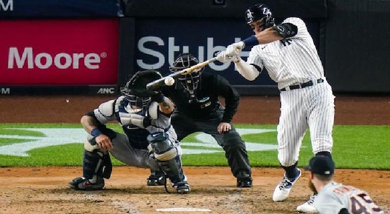 MLB: Aaron Judge batea 2 jonrones y se roba uno más con Yankees