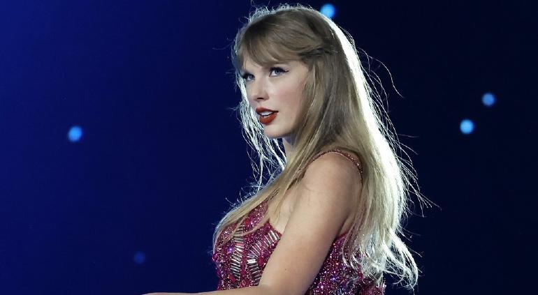 Arrestaron a hombre que acosó y amenazó a Taylor Swift