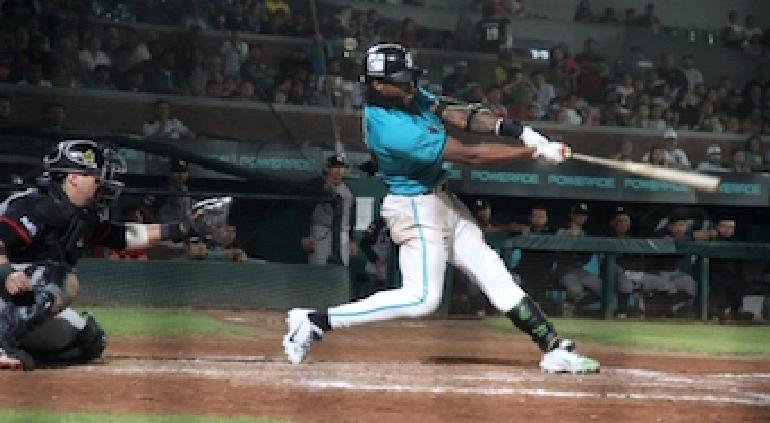 Rainel Rosario se corona en el Home Run Derby 2023 de la LMB
