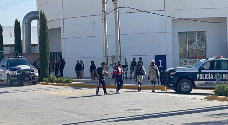 Autoridades se movilizaron hasta las instalaciones del colegio Santa ...