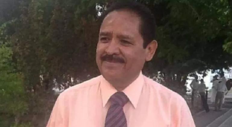 El profesor de Camargo, Mario Najera, se encuentra en un estado grave de salud y su esposa ...