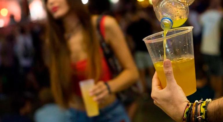 Había 450 personas en fiesta rave, 300 menores: Oliva