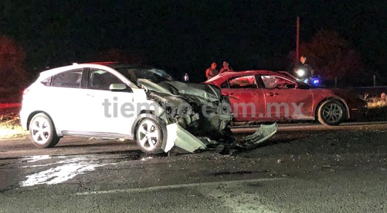 Fuerte choque deja un muerto y cinco heridos en la salida a Delicias