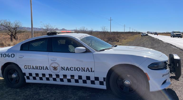 Volcó pipa cargada con aditivo en el km 101 a Ciudad Juárez