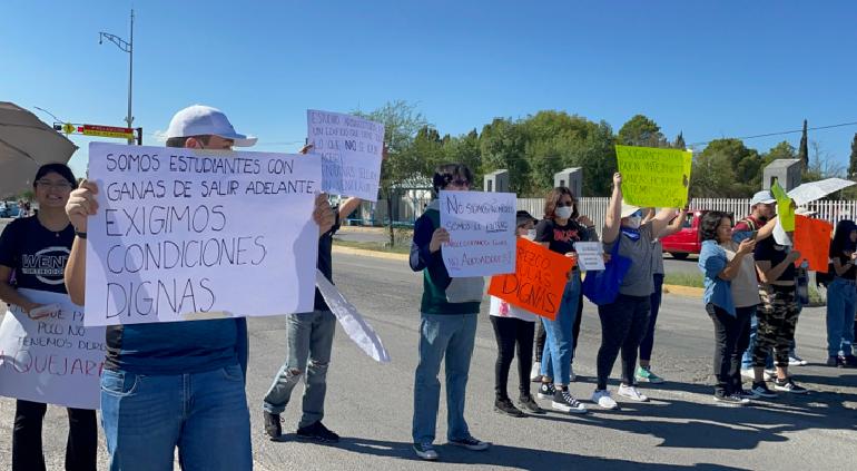 Temen represalias alumnos del Tec II por manifestación