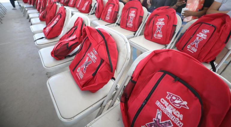Beneficiaron a 260 mil alumnos con paquetes escolares gratis en Juárez