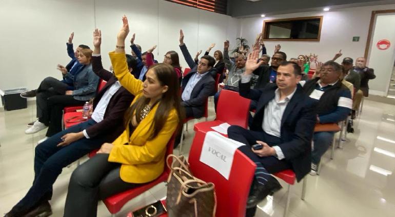Empresarios reeligen a Isela Molina Alcay como líder de Canacintra