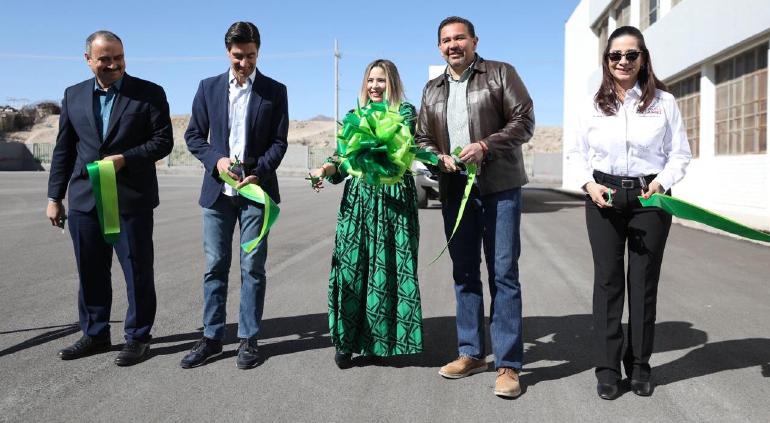 Municipio recarpeteó patio de maniobras del Conalep