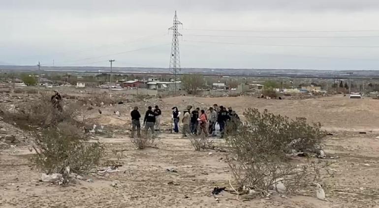 Localizaron 5 cuerpos en fosa clandestina en Juárez