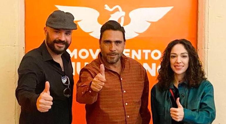 * Reaparece Crystal Tovar y se vuelve fosfo