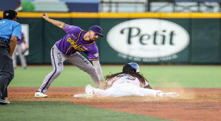 Dorados es apaleado por Charros de Jalisco en el tercero de la serie