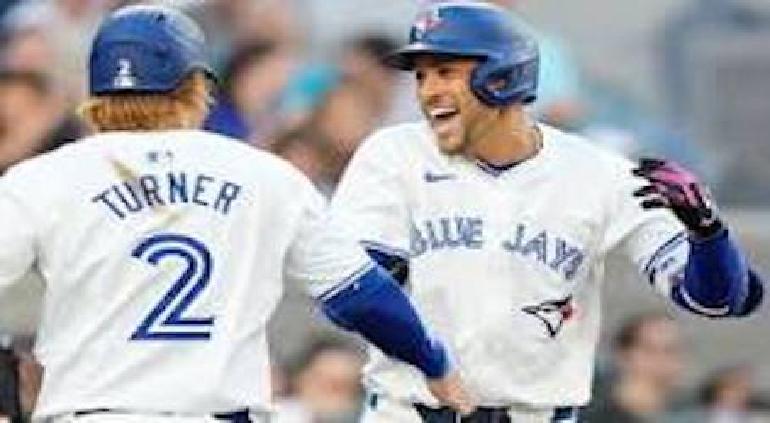 Con el mexicano Alejandro Kirk, Toronto doblega 9-2 a Yanquis