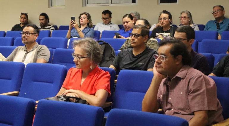 Convocan docentes a candidatos a rectoría UACJ para conocer propuestas