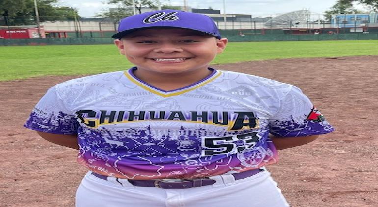 Esteban “pingüinito” Gallardo conectó tres jonrones en el nacional