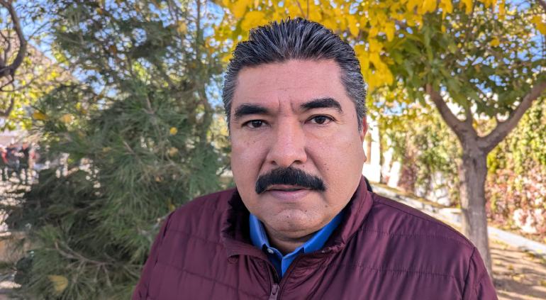 Dismuyen multas a "metidos" en filas de puentes: Tapia