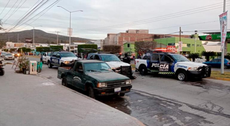 Emboscan a policías estatales en Guanajuato… mataron a cuatro Emboscan a policías estatales en Guanajuato… mataron a cuatro