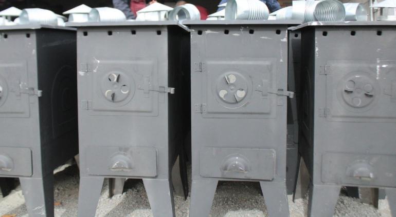 Personal de Desarrollo Social continuó con la entrega de calentones de ...