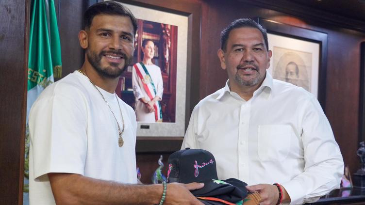 Recibió Cruz a Yair "El Pantera" Rodríguez