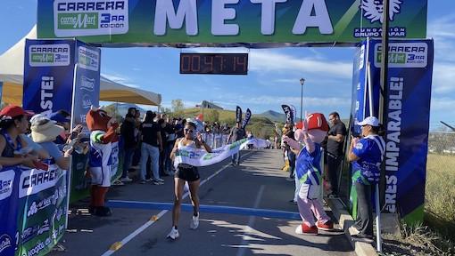 Ana Machuca y Daniel Reyes los ganadores del 10K Carnemart