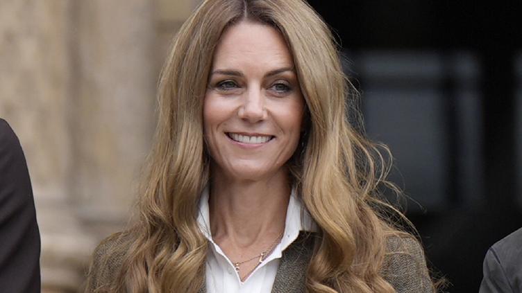 Reapareció Kate Middleton con sorprendente cambio de look
