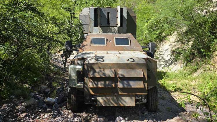 Aseguran “monstruo” blindado y calibre 50 en Moris